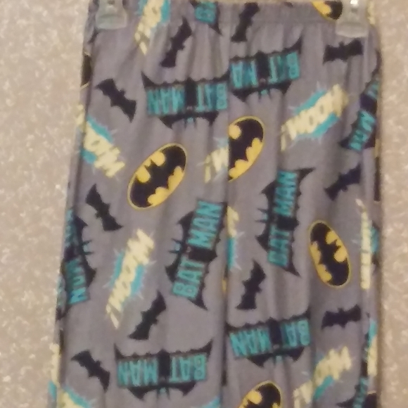 DC Comics | Pajamas | Batman Pajama Set Sz Youth Lg | Poshmark